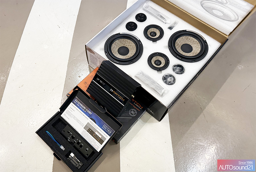 렉서스 ES300h 2025년식 TIME ALIGNMENT가 가능한 DSP 그리고 스피커를 교체하여 나만을 위한 음악 부스를 ...